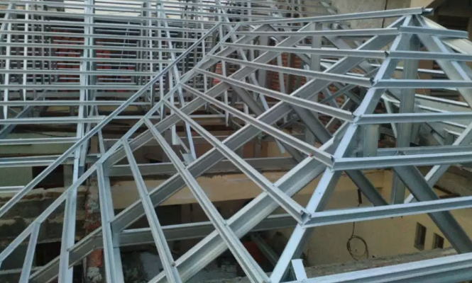 Konstruksi Pemasangan Atap Baja Ringan Surabaya - CV.Hasta Karya