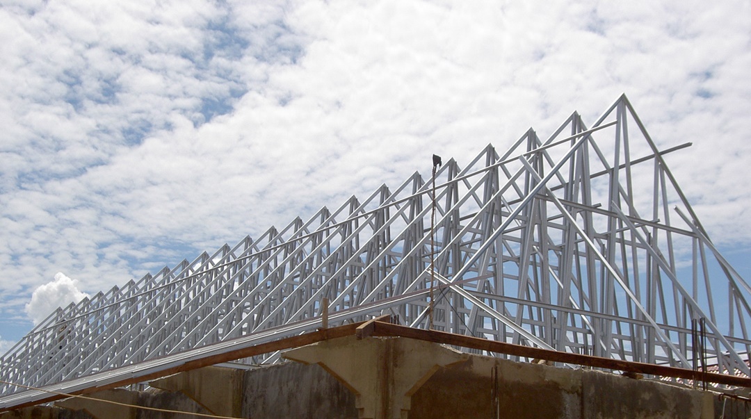 Pasang atap baja ringan pasuruan - CV.Hasta Karya